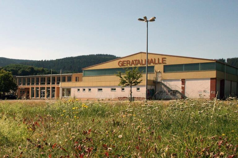 Geratalhalle – Gemeinde Geratal